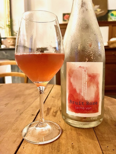Petnat, the Natural Sparkling Wine - Aquitaine Travel Guide